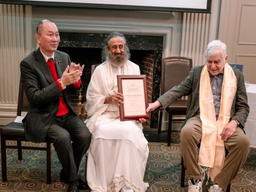 Boston Global Forum Honours Sri Sri Ravi Shankar with 2025 World Leader ...